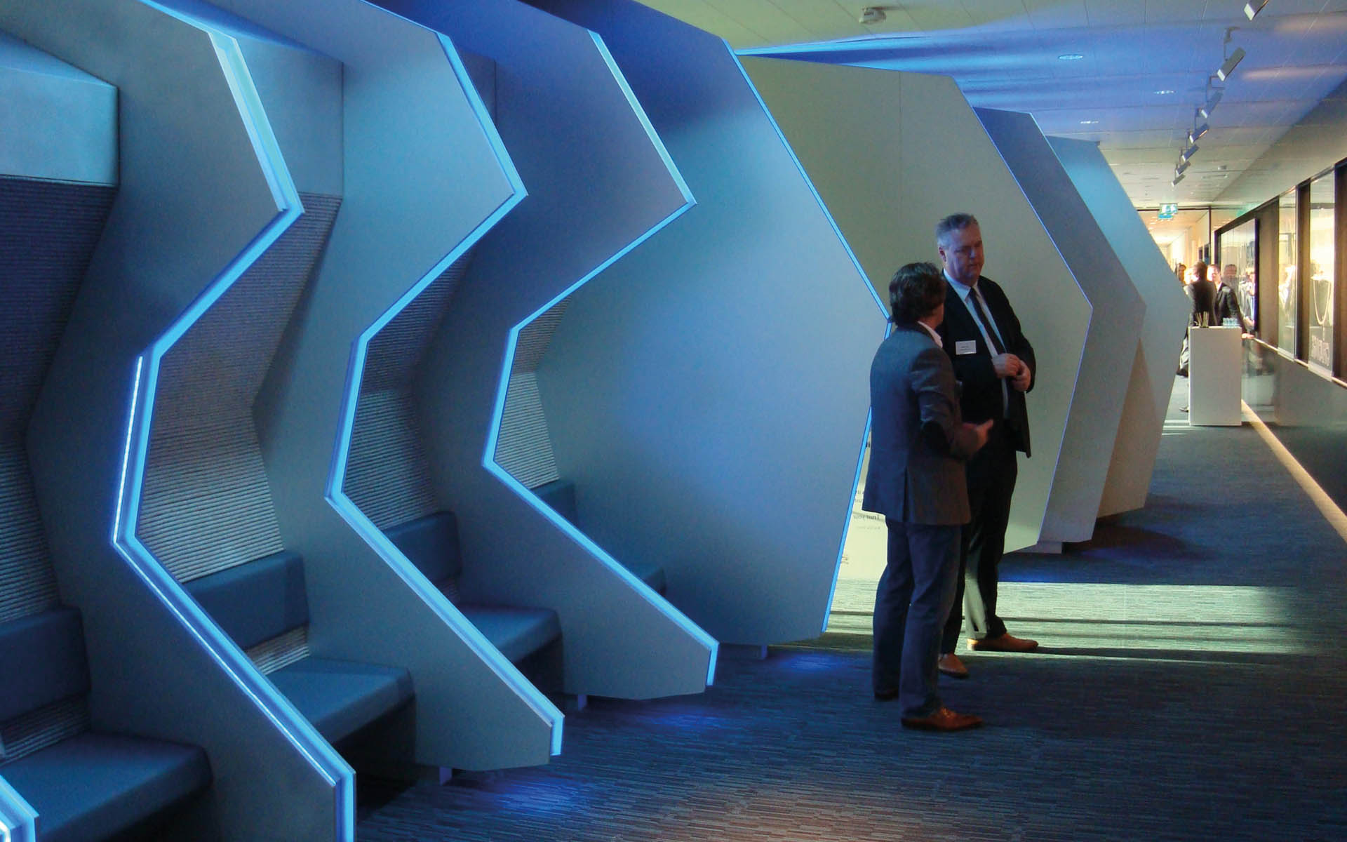 Deloitte utrecht + izone - OTH