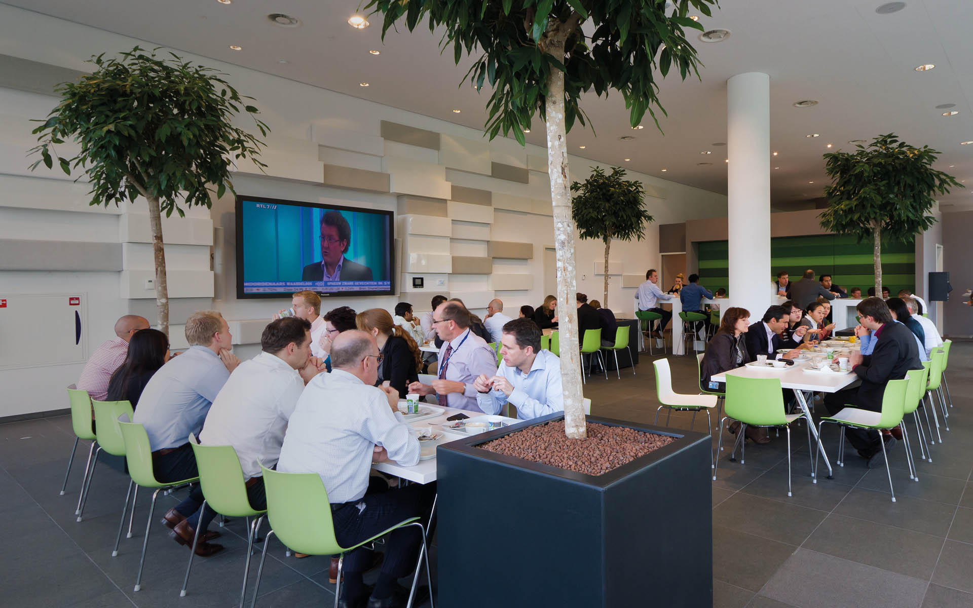 Deloitte utrecht + izone - OTH