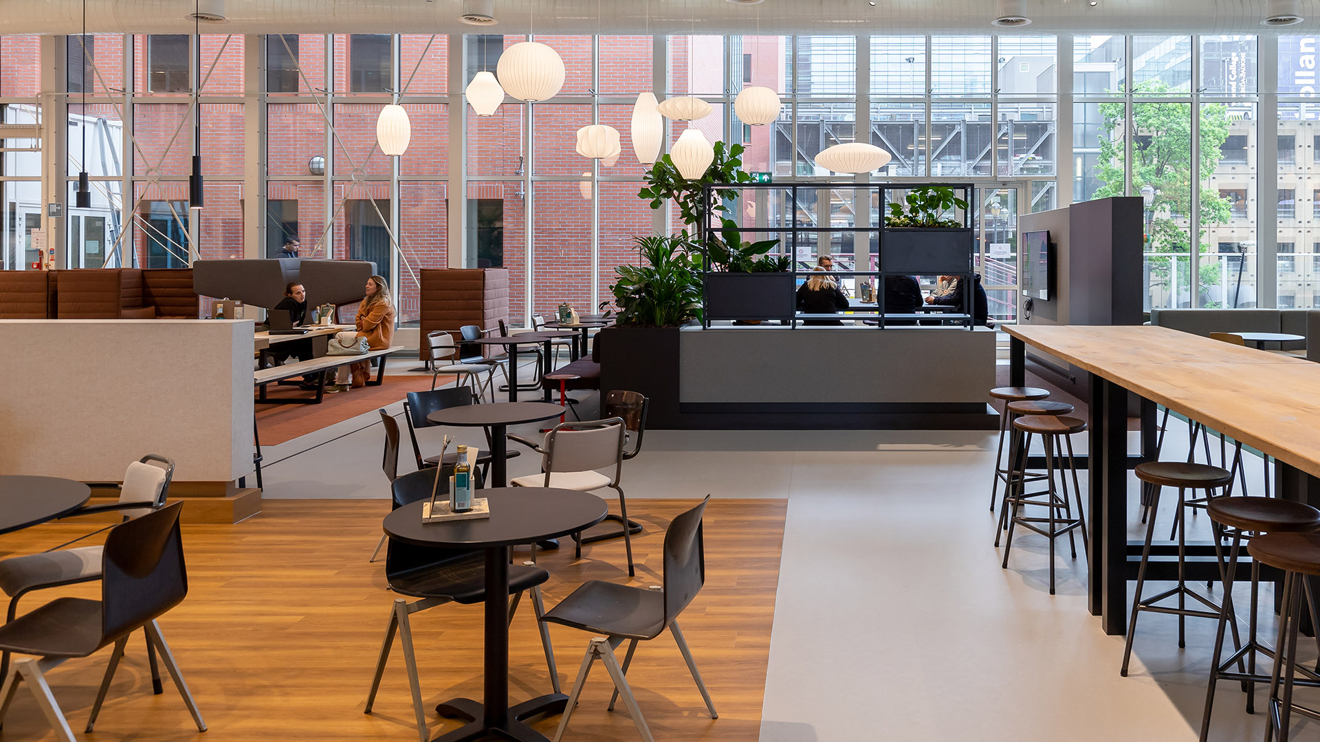 Rijksontmoetingsplein Laan Op Zuid - OTH